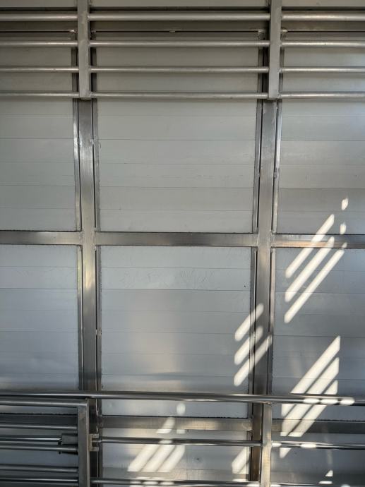 Stocar, sanduk za kamion . I.R.M.A