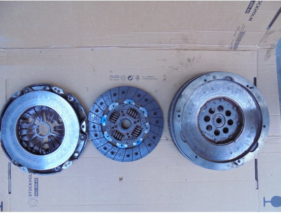 Kuplung set kvačila ZAMAJAC SPRINTER W906 A 6510305105