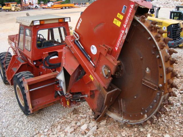Ditch Witch RT185