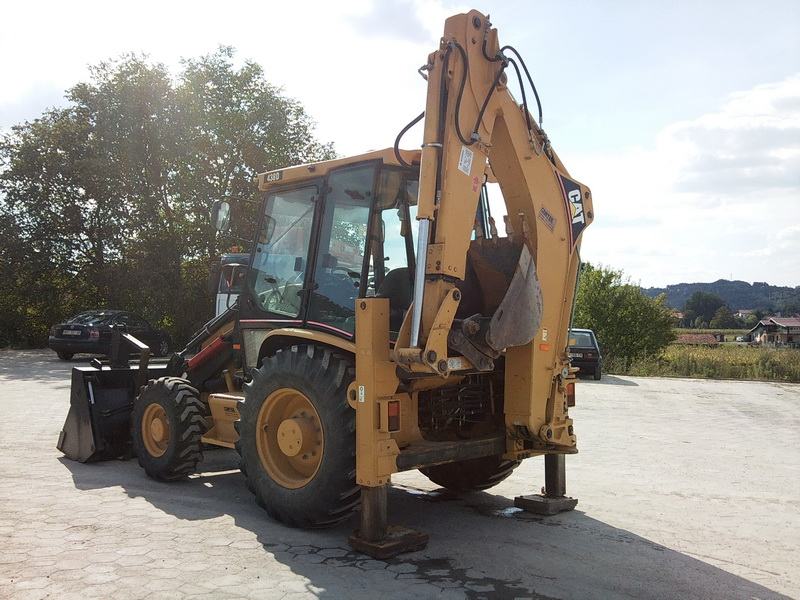 KOMBINIRKA CAT 438D
