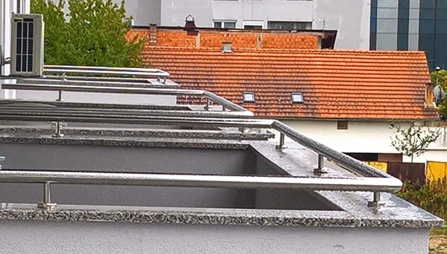 Inox ograda balkona (rukohvat)
