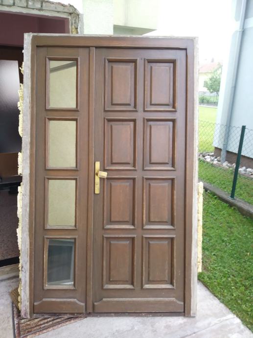 Prodajem polovna ulazna vrata