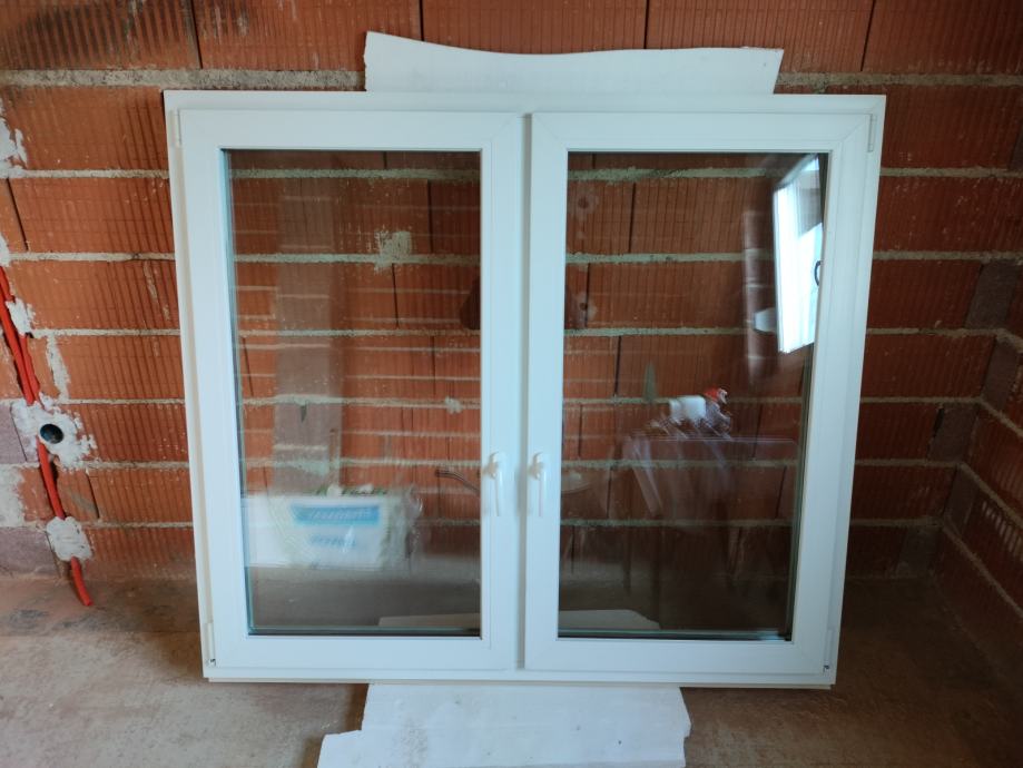 PVC PROZOR BIJELI 1600x1430 MARLEX