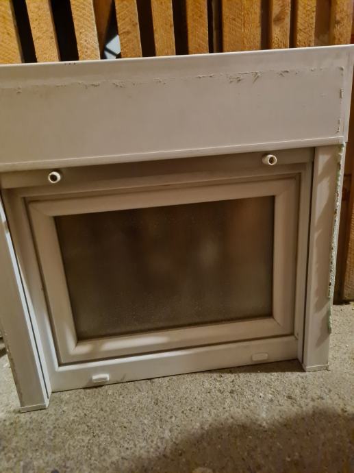 PVC prozori, mutno staklo, komarnik, roleta