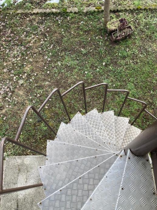 Vanjske metalne stepenice