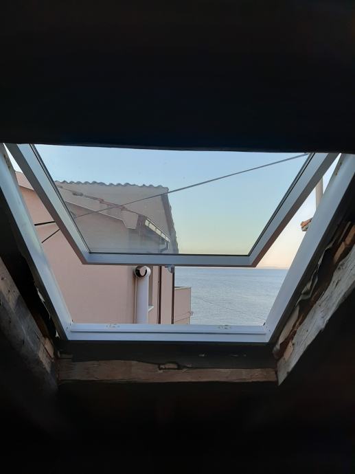 VELUX - Krovni prozor 114 x 140 cm - Najveći krovni Velux GPU S08