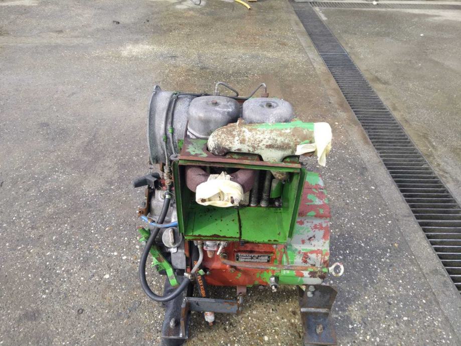 DEUTZ motor 2 cilindra F2L511