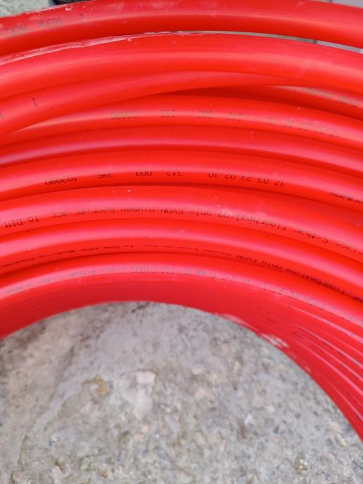 Cijevi za podno grijanje ostatak 160 m HERZ