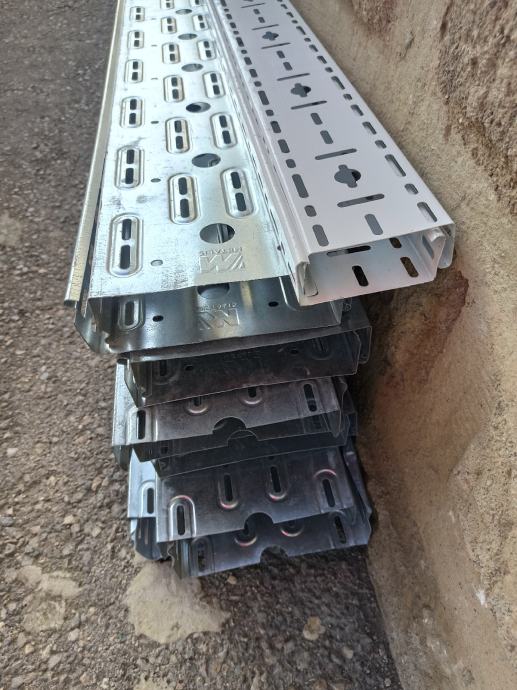 KANAL kanalica LIMENI SA SPOJNICOM - PK100 - RKSM 610 - 6047611