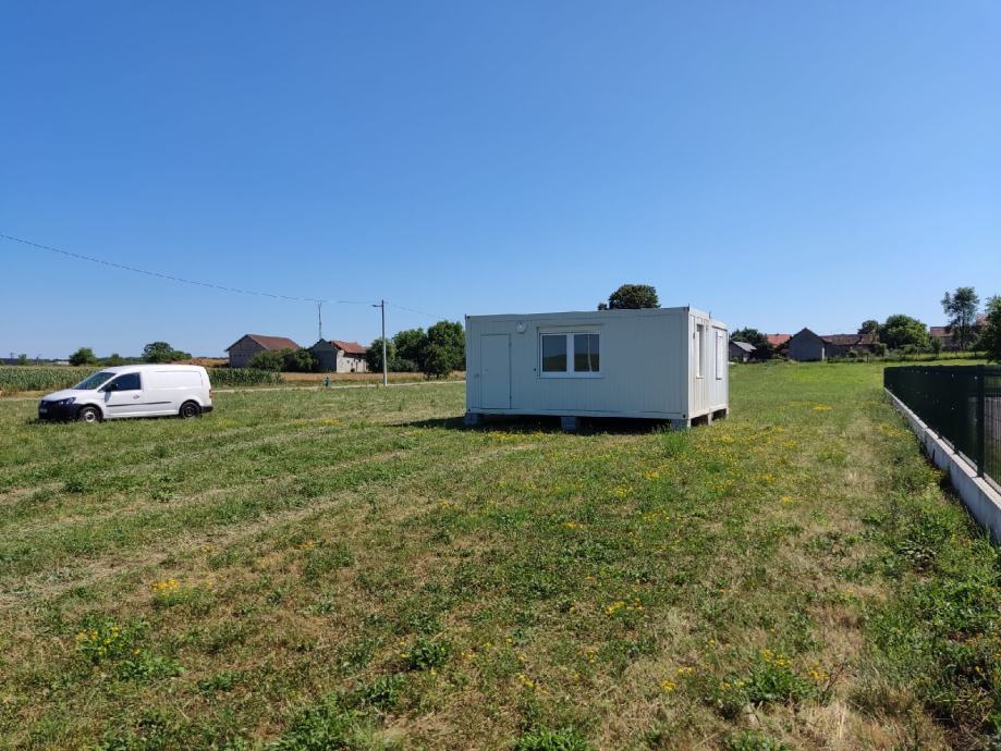 Uredski, stambeni kontejner. Vikendica