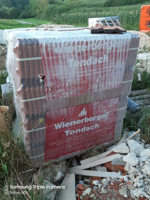 Crijep TONDACH JUPITER CRNI ENGOBA *višak*