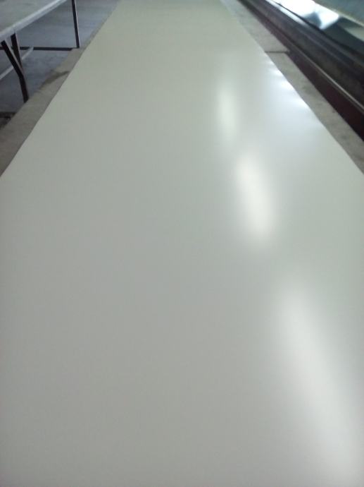 Bijeli pocinčani lim(ral9002)