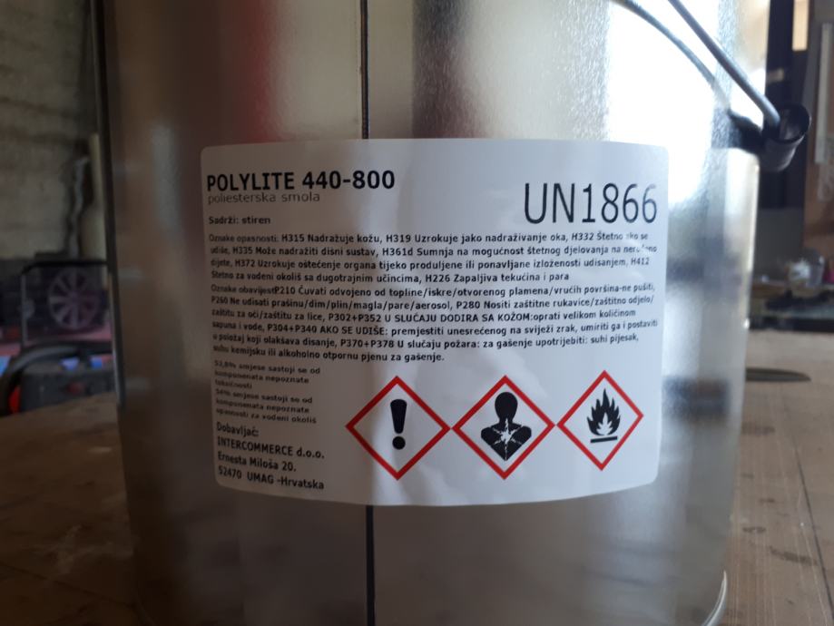 Poliesterska smola 40 kg