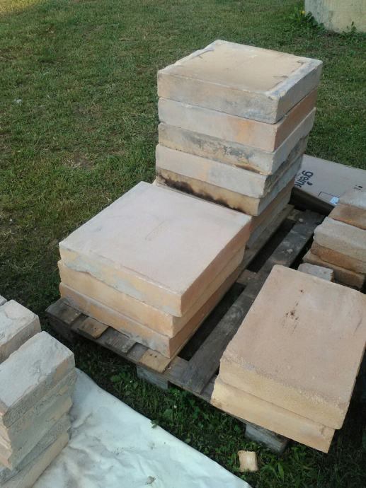 Šamotne ploce 50*50*10cm i 50*37*10cm