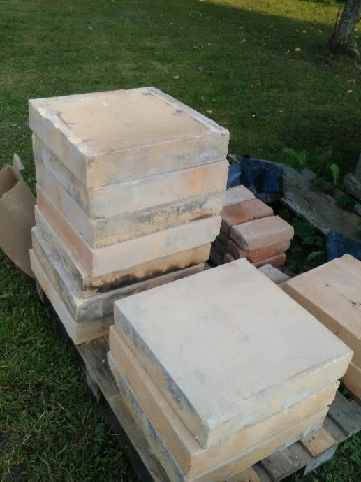 Šamotne ploce 50*50*10cm i 50*37*10cm