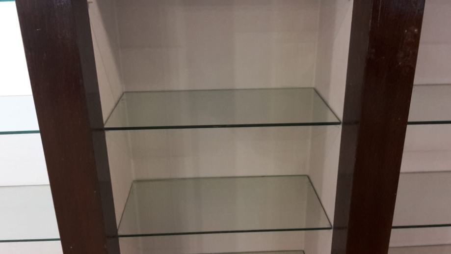 Staklene police ploce10mm, 2kom velikih i 4 kom manjih