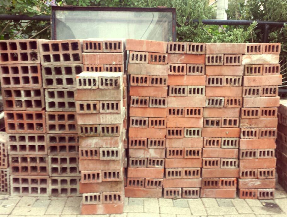 Šuplja cigla (Trešnjevka)