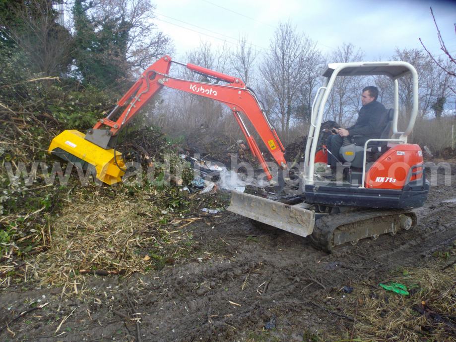 Za 2-2,6t malčer DA72