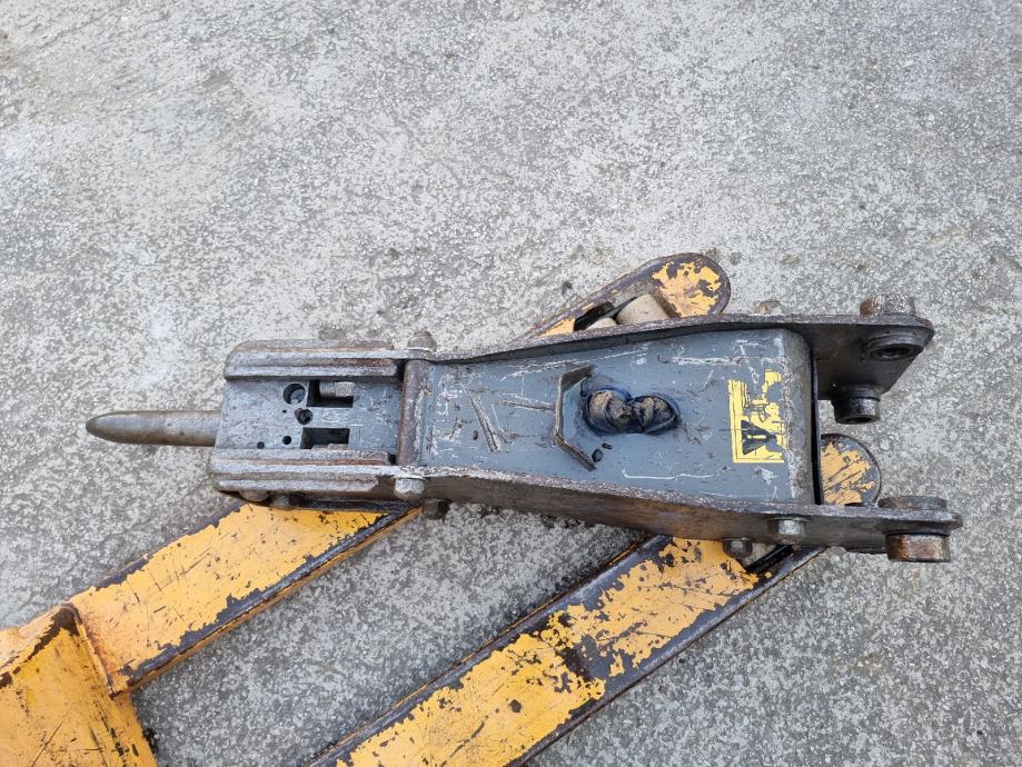 HIDRAULICNI CEKIC PIKAMER GEHL G 160