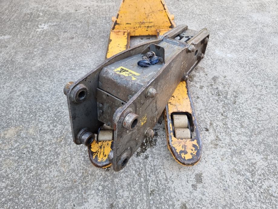 HIDRAULICNI CEKIC PIKAMER GEHL G 160