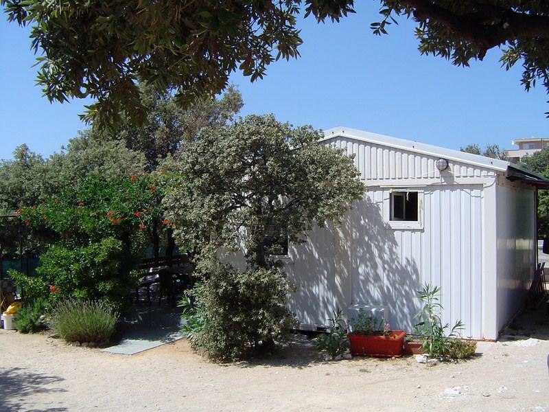 2 x kontejner - vikendica sa terasom - HITNO!