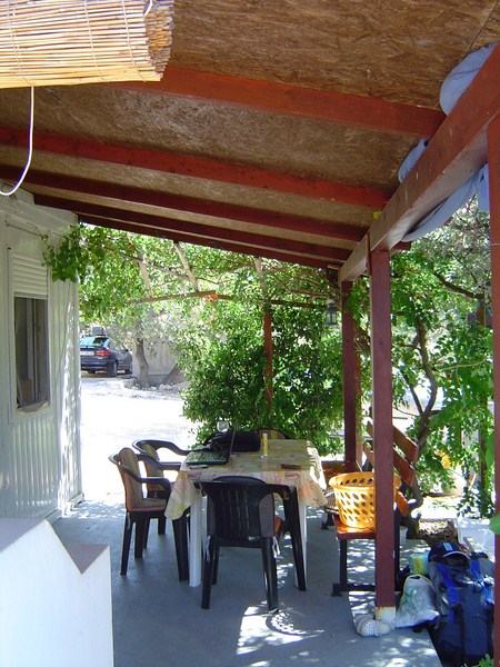 2 x kontejner - vikendica sa terasom - HITNO!