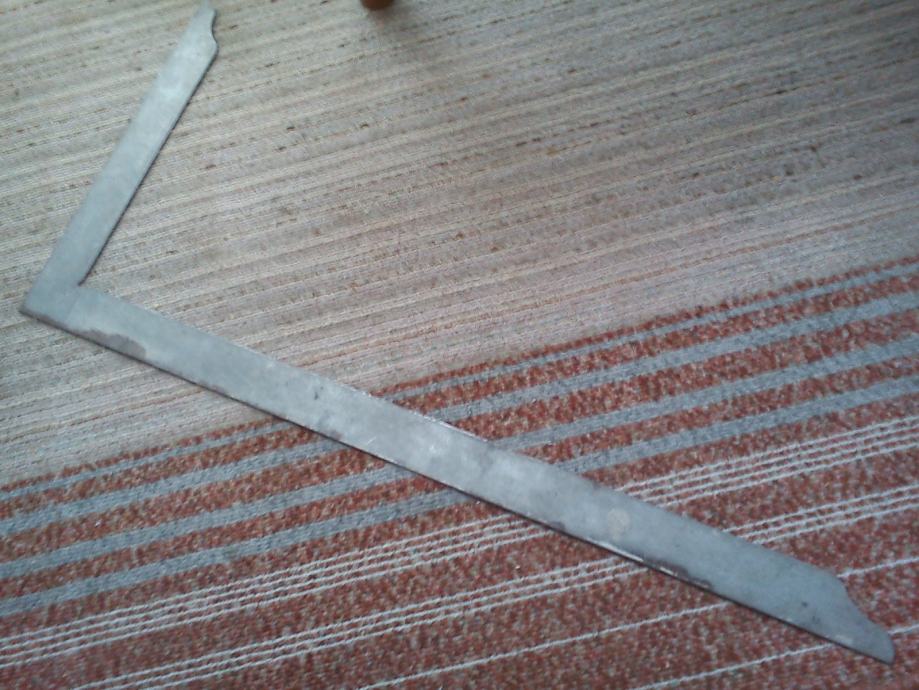 Metalni kutnik za zidare L=80 cm