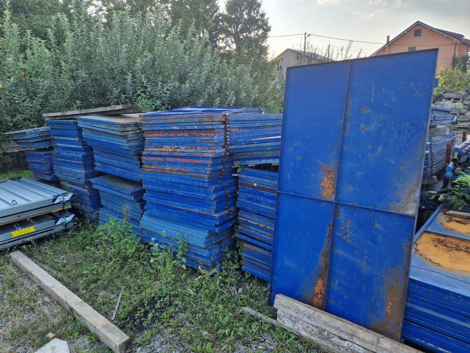 Ograda Građevinska zatvorena za gradilište.