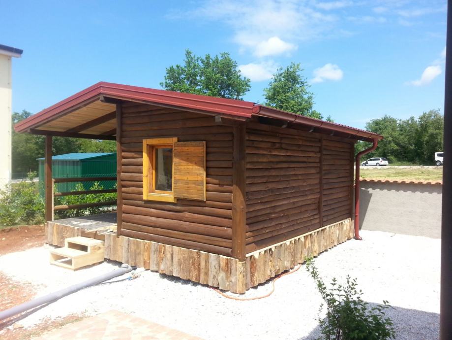 DRVENE KUĆE, VIKENDICE, GOSPODARSKI OBJEKTI, SJENICE, GARAŽE