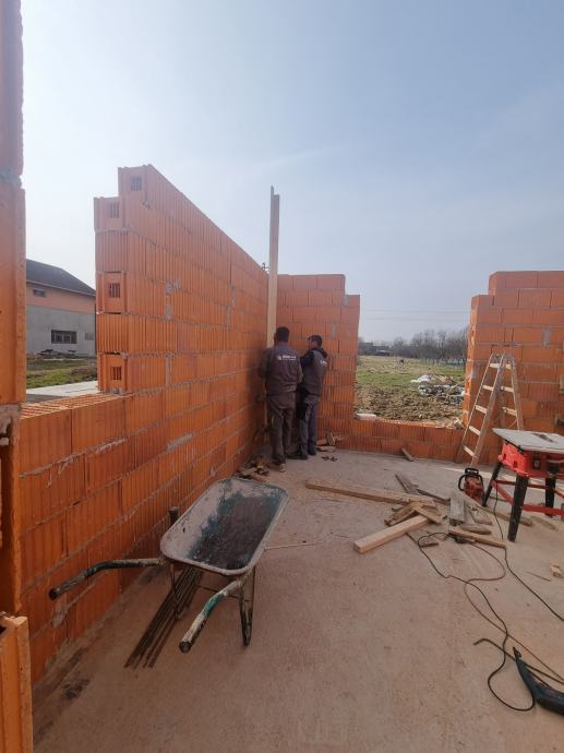 GRADNJA, DOGRADNJA I REKONSTRUKCIJA PRIVATNIH I POSLOVNIH OBJEKATA