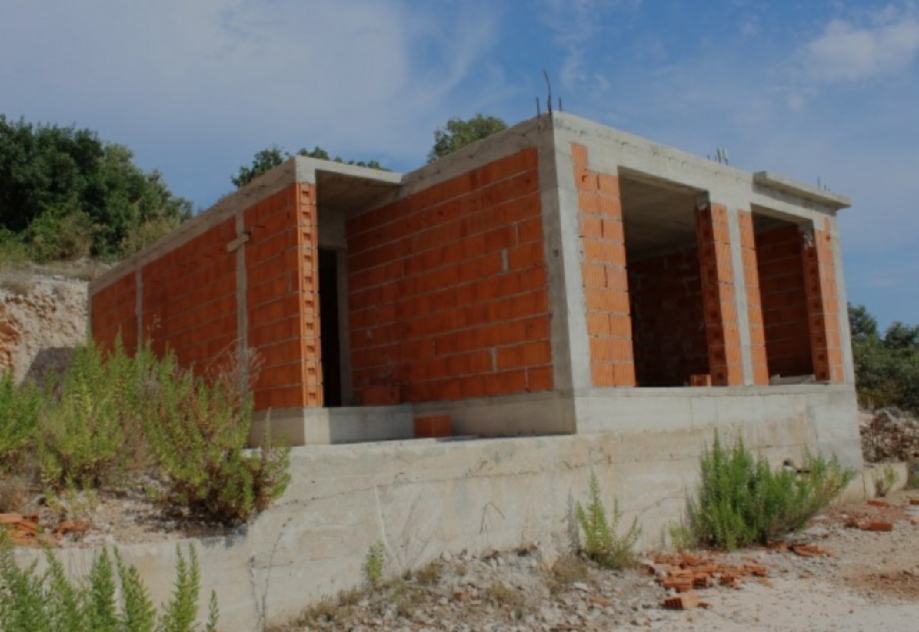Zidarski i Građevinski radovi, Izgradnja bazena, podruma, Ogradni zid