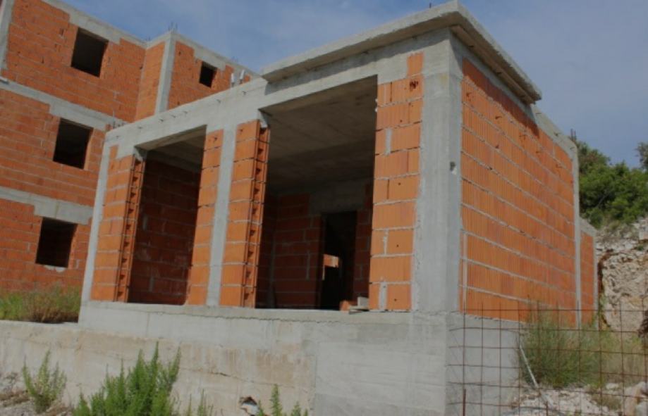 Zidarski i Građevinski radovi, Izgradnja bazena, podruma, Ogradni zid