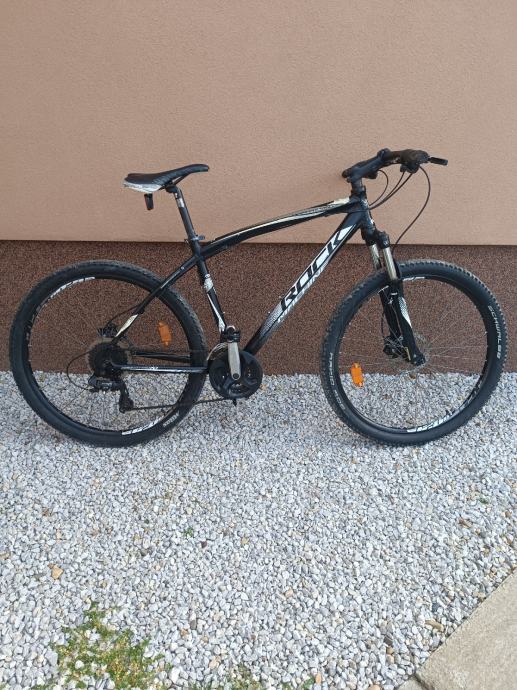 Prodajem bicikl Rock Machine