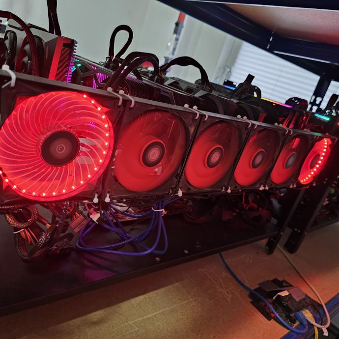 Mining rig/moguće 1 karticu-RTX 3070 x 8/RTX 3070 Ti x 10/RTX 3080 x 6