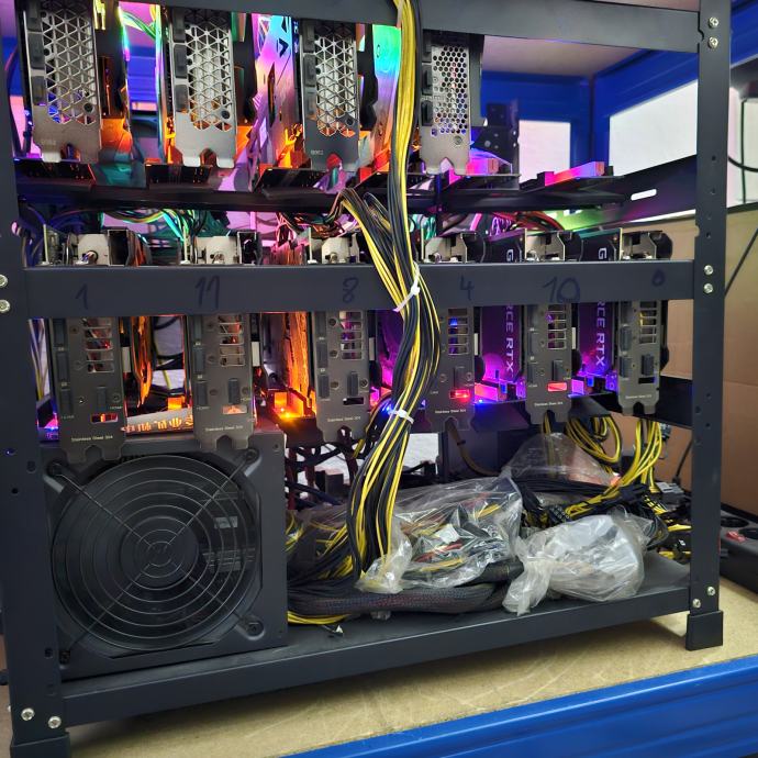 Mining rig/moguće 1 karticu-RTX 3070 x 8/RTX 3070 Ti x 10/RTX 3080 x 6