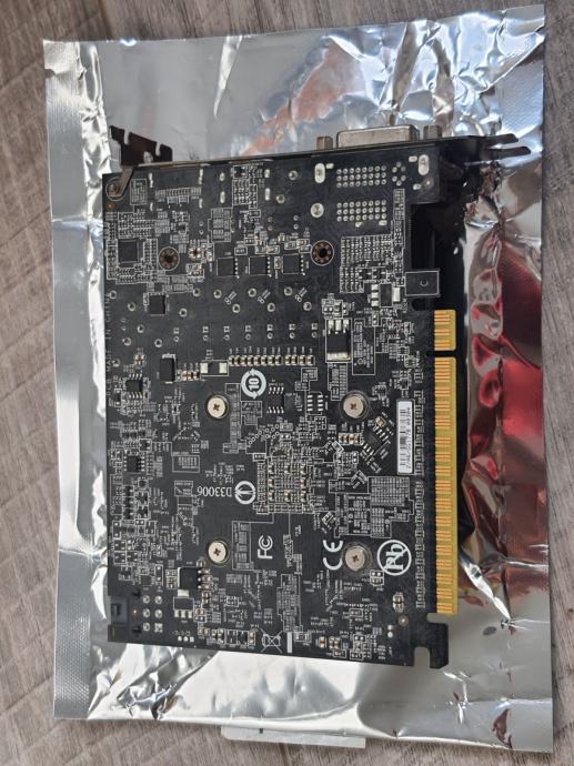 AMD R7 360 2GB (Gigabyte GV-R736OC-2GD)