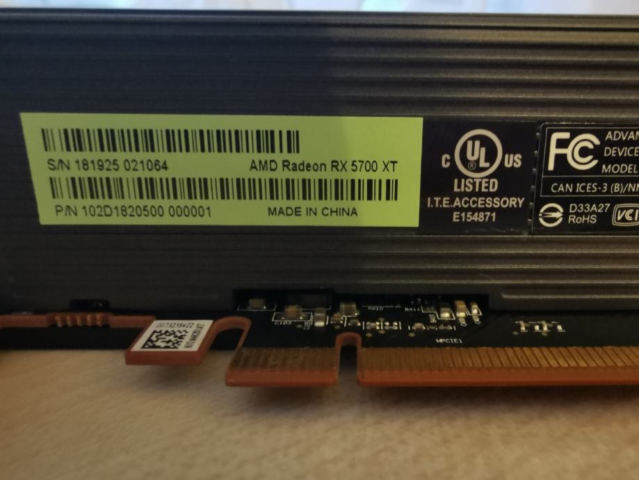 AMD RADEON RX 5700 XT