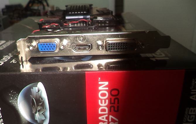 ASUS AMD Radeon R7 250 1GB GDDR5 128-bit DX12 PCI-E grafička - garanci