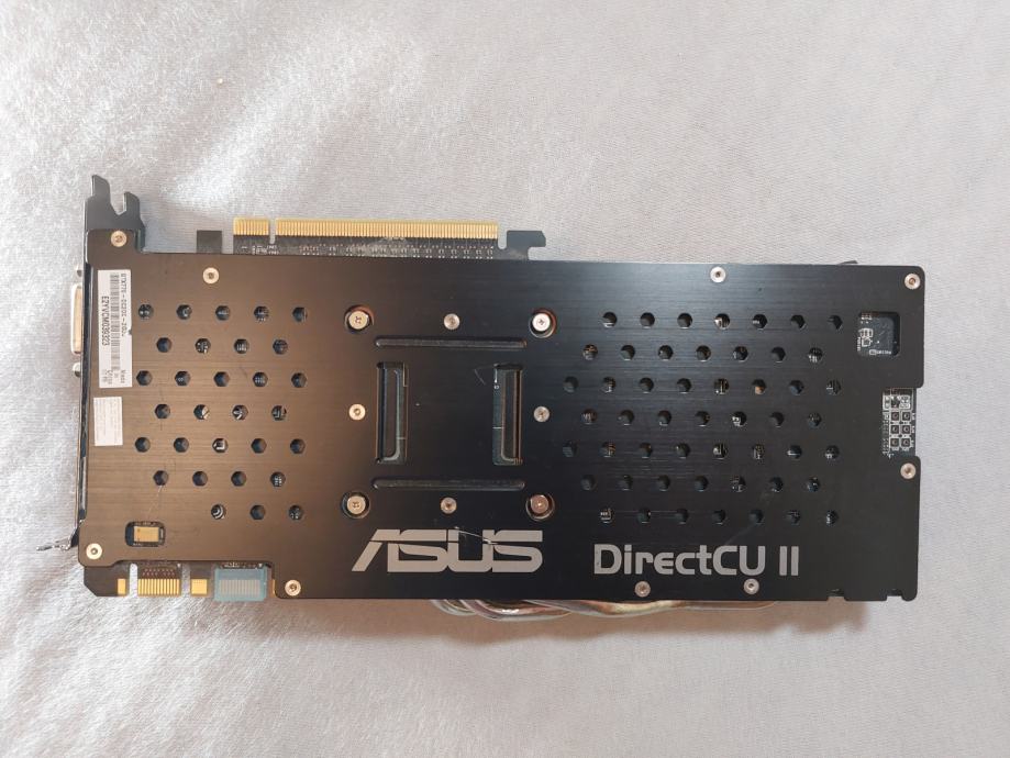 ASUS GTX 770 DirectCU II OC