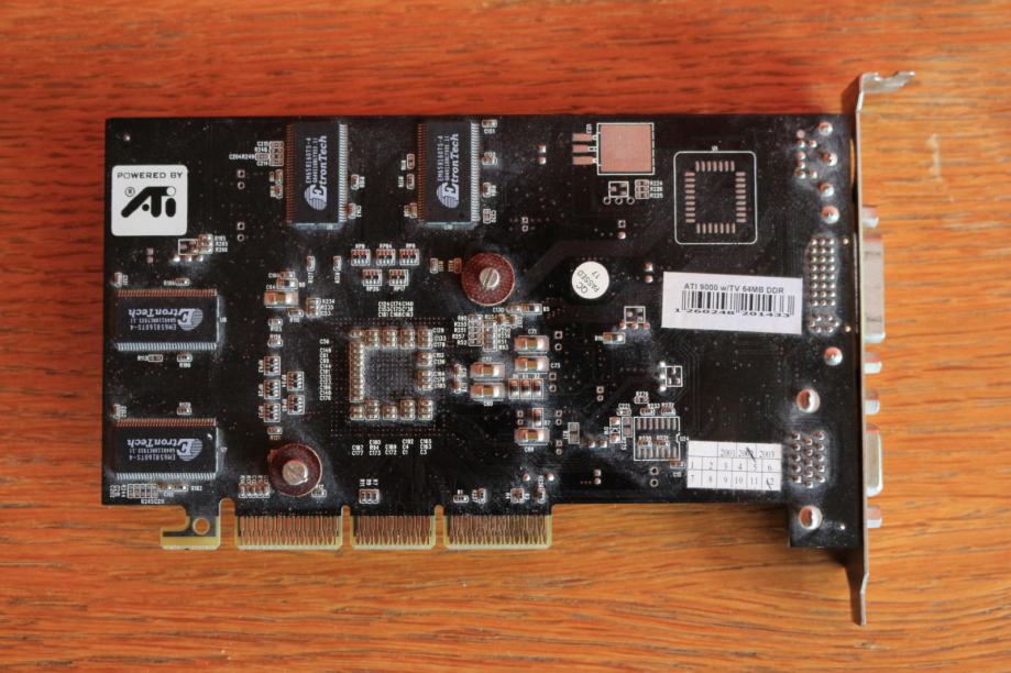 ATI 9000 AGP grafička kartica