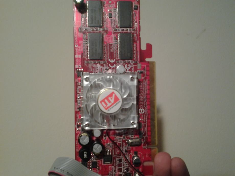 ATI CLUB RADEON X550 - NEKORIŠTENA!!