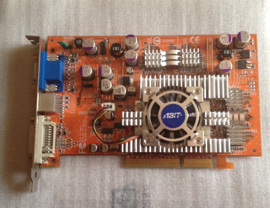 ATI Radeon 9550 / X1050, 128 MB DDR, AGP 8x