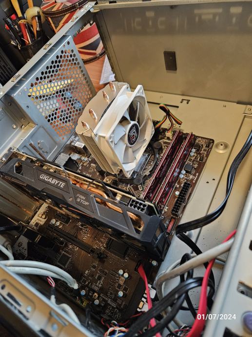 Gigabyte AMD ATI Radeon RX 570 4GB GAMING 4G