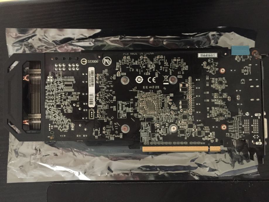 Gigabyte AMD R9 270X Windforce 2GB OC