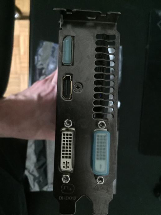 Gigabyte AMD R9 270X Windforce 2GB OC