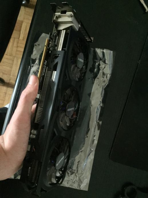 Gigabyte AMD R9 270X Windforce 2GB OC