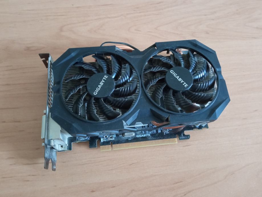 Gigabyte AMD Radeon R7 370 2GB