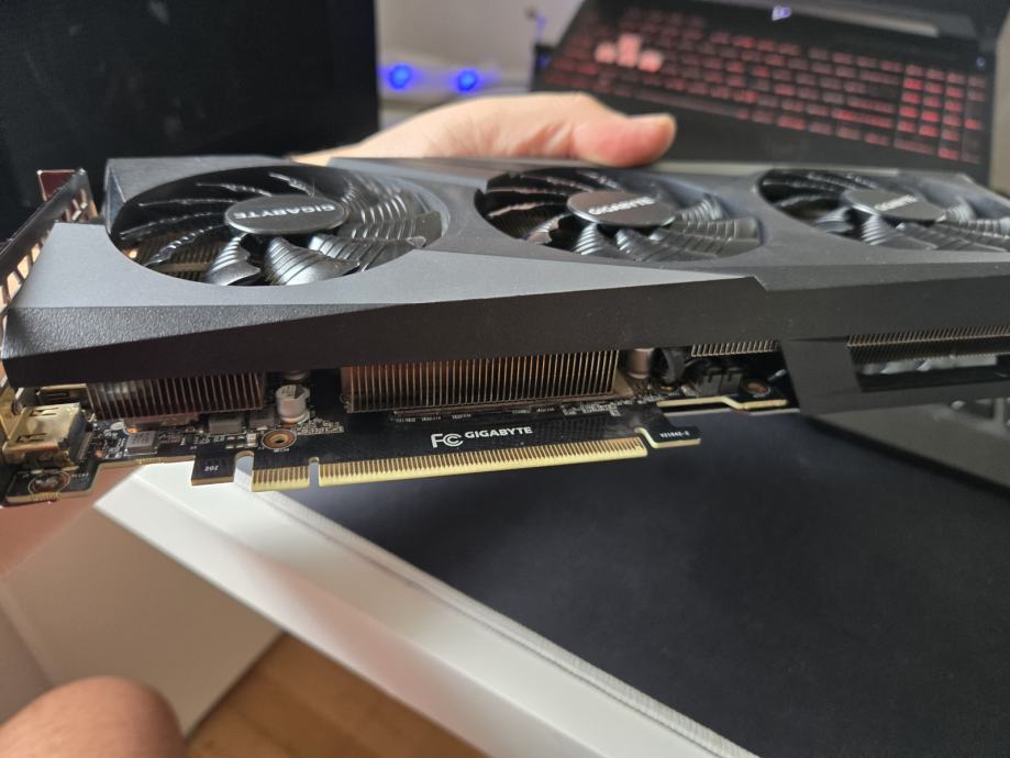 Gigabyte RTX 3060 GAMING OC 12G RGB