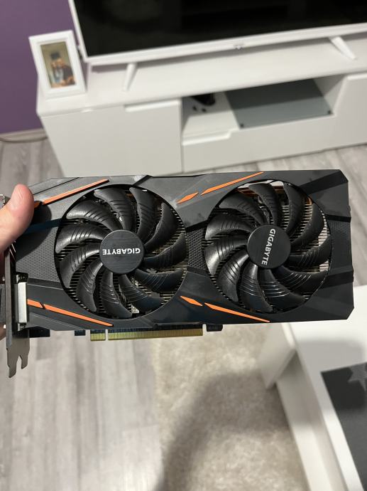 GIGABYTE RX580 8GB - KAO NOVO