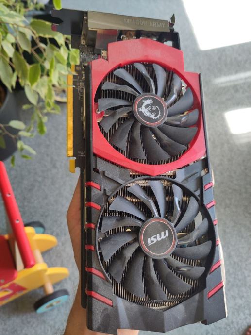 MSI GeForce GTX 970 GAMING 4G